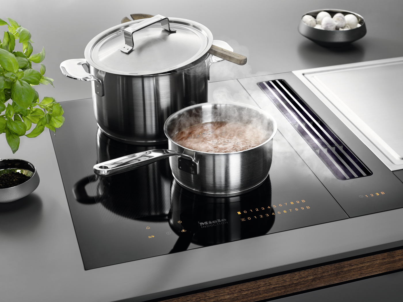 MIELE CSDA 7001 FL pultna napa